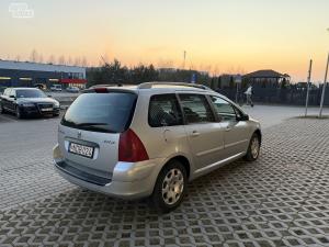 Pelēks Peugeot 307 2005 Viļņa, ar dzinēja tilpumu 1.60 L un nobraukumu 303 tūkst. km par 1500 €, foto 6 vietnē AUTOMOTO.COM.LV