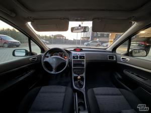 Pelēks Peugeot 307 2005 Viļņa, ar dzinēja tilpumu 1.60 L un nobraukumu 303 tūkst. km par 1500 €, foto 11 vietnē AUTOMOTO.COM.LV