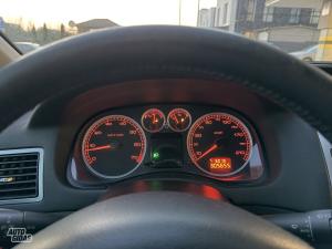 Pelēks Peugeot 307 2005 Viļņa, ar dzinēja tilpumu 1.60 L un nobraukumu 303 tūkst. km par 1500 €, foto 13 vietnē AUTOMOTO.COM.LV