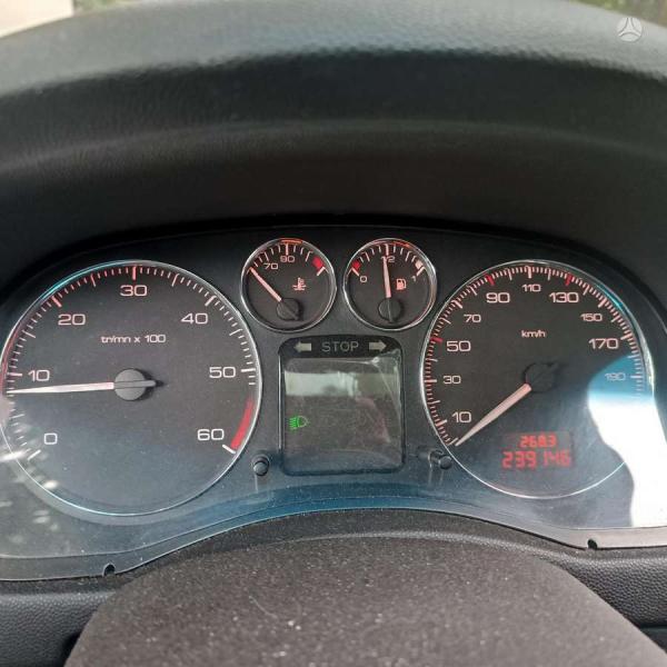 Grey Peugeot 307 2005 in Kaunas, with an engine capacity of 1.56 L and mileage of 239 thousand km for 1000 €, photo 10 on AUTOMOTO.COM.LV