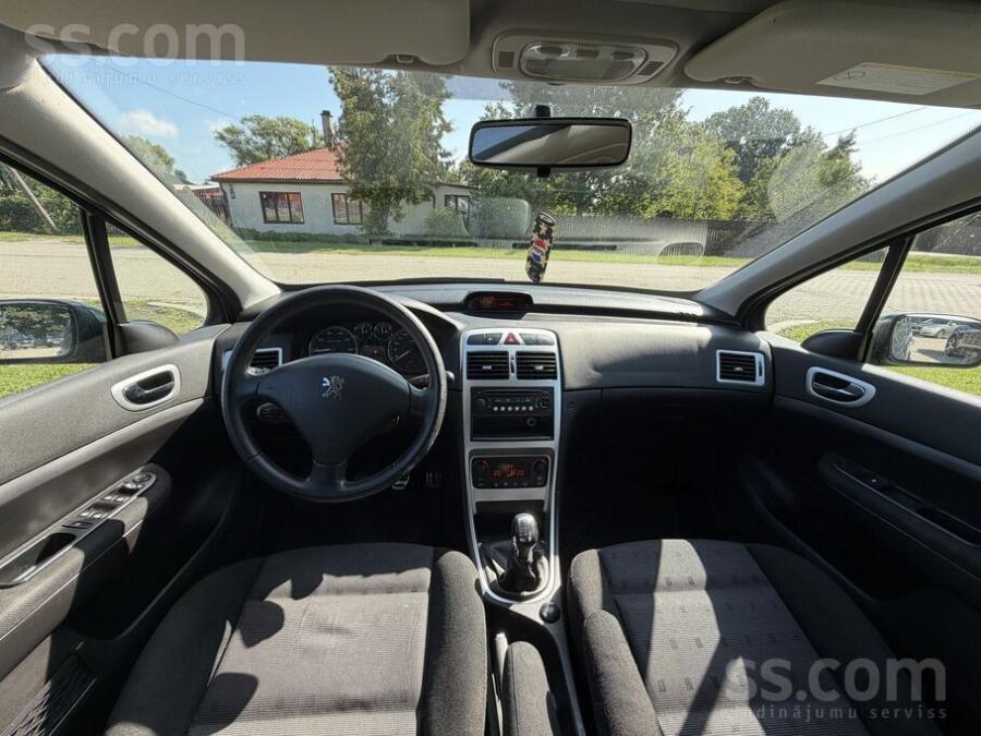Pelēks Peugeot 307 2005 Ventspils, ar dzinēja tilpumu 1.60 L un nobraukumu 293 tūkst. km par 1890 €, foto 14 vietnē AUTOMOTO.COM.LV
