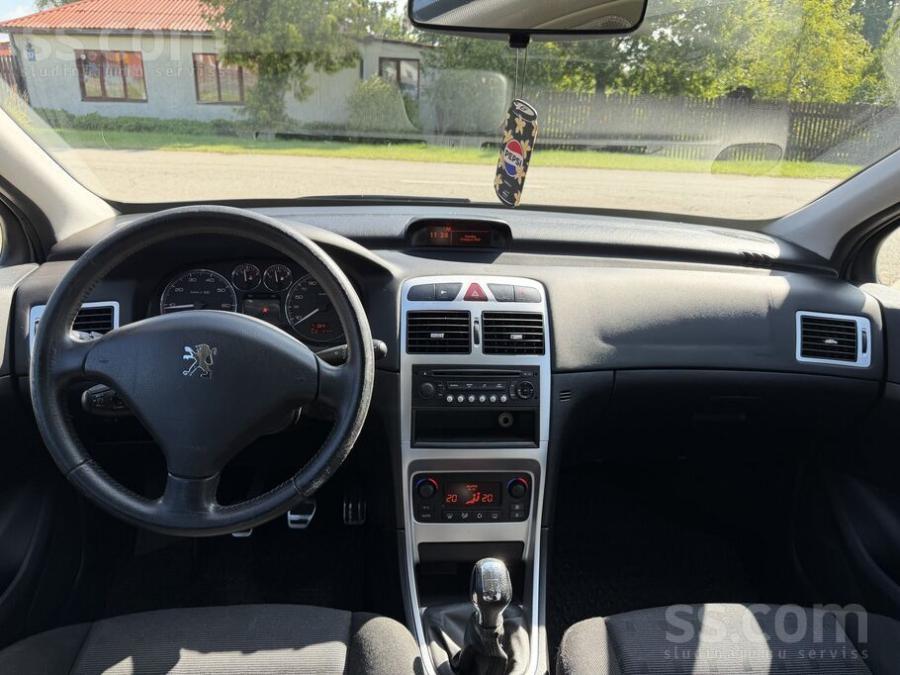 Pelēks Peugeot 307 2005 Ventspils, ar dzinēja tilpumu 1.60 L un nobraukumu 293 tūkst. km par 1890 €, foto 15 vietnē AUTOMOTO.COM.LV