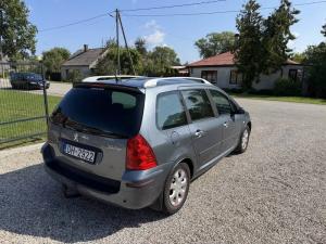 Grey Peugeot 307 2005 in Ventspils, with an engine capacity of 1.60 L and mileage of 293 thousand km for 1890 €, photo 7 on AUTOMOTO.COM.LV