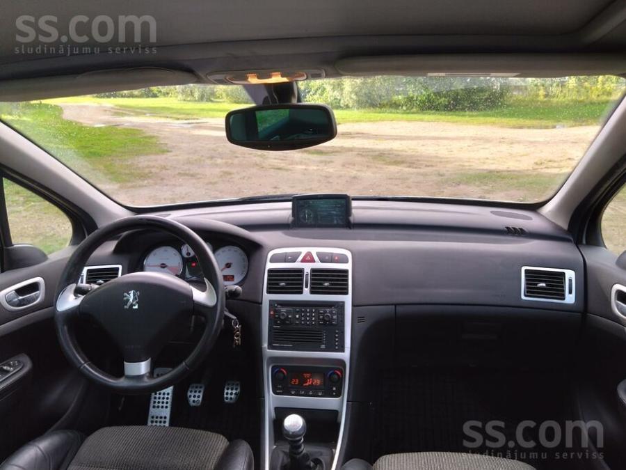 Grey Peugeot 307 2005 in Riga, with an engine capacity of 2.00 L and mileage of 328 thousand km for 790 €, photo 10 on AUTOMOTO.COM.LV