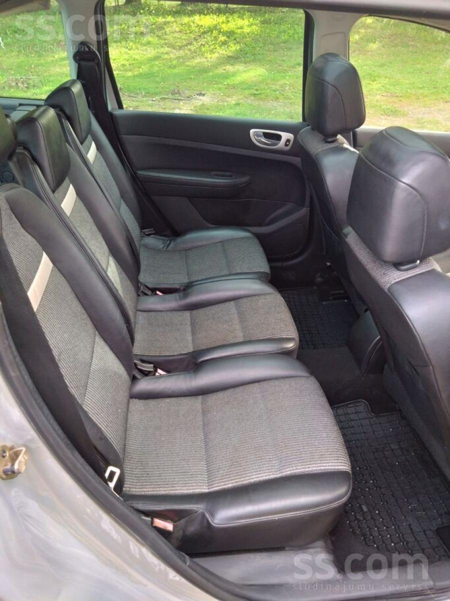 Grey Peugeot 307 2005 in Riga, with an engine capacity of 2.00 L and mileage of 328 thousand km for 790 €, photo 11 on AUTOMOTO.COM.LV