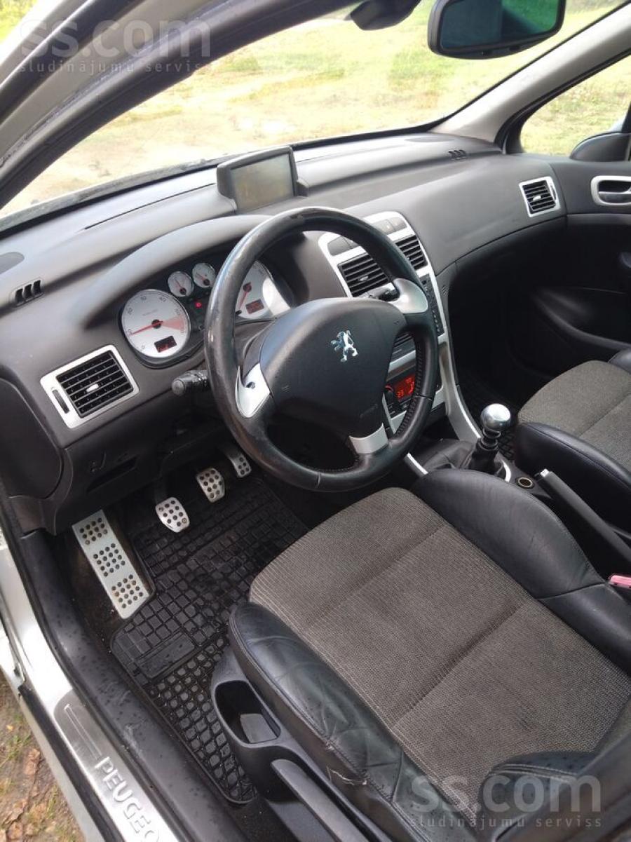 Grey Peugeot 307 2005 in Riga, with an engine capacity of 2.00 L and mileage of 328 thousand km for 790 €, photo 13 on AUTOMOTO.COM.LV