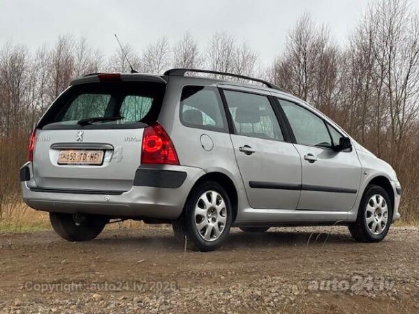 Grey Peugeot 307 2006 in Tartu, with an engine capacity of 1.60 L and mileage of 216 thousand km for 2490 €, photo 4 on AUTOMOTO.COM.LV