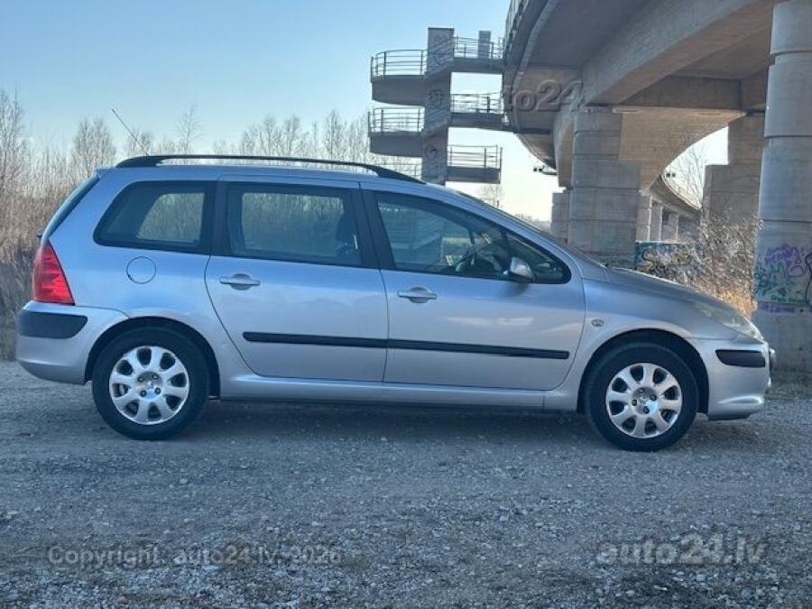 Grey Peugeot 307 2006 in Tartu, with an engine capacity of 1.60 L and mileage of 216 thousand km for 2950 €, photo 6 on AUTOMOTO.COM.LV