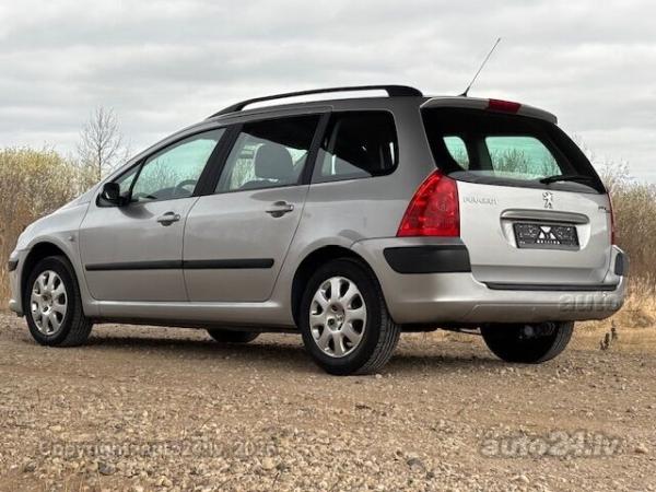 Grey Peugeot 307 2006 in Tartu, with an engine capacity of 1.60 L and mileage of 216 thousand km for 1999 €, photo 3 on AUTOMOTO.COM.LV