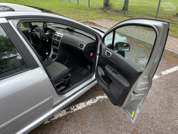 Grey Peugeot 307 2006 in Alytus, with an engine capacity of 1.60 L and mileage of 402 thousand km for 1500 €, photo 6 on AUTOMOTO.COM.LV