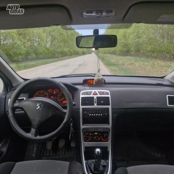 Pelēks Peugeot 307 2006 Pakruojis, ar dzinēja tilpumu 1.60 L un nobraukumu 330 tūkst. km par 850 €, foto 6 vietnē AUTOMOTO.COM.LV