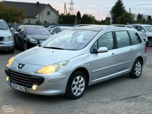 Grey Peugeot 307 2006 in Silute, with an engine capacity of 2.00 L and mileage of 336 thousand km for 900 €, photo 3 on AUTOMOTO.COM.LV
