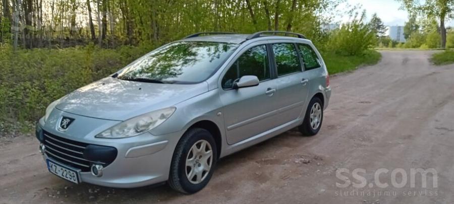 Grey Peugeot 307 2007 in Daugavpils, with an engine capacity of 1.60 L and mileage of 321 thousand km for 1800 €, photo 4 on AUTOMOTO.COM.LV