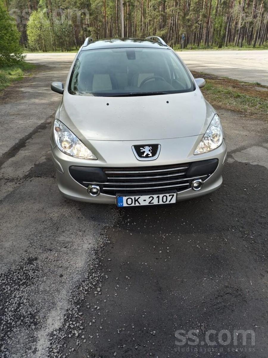 Pelēks Peugeot 307 2007 Daugavpils, ar dzinēja tilpumu 1.60 L un nobraukumu 297 tūkst. km par 2800 €, foto 1 vietnē AUTOMOTO.COM.LV