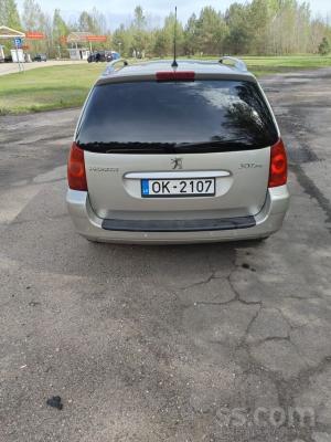 Pelēks Peugeot 307 2007 Daugavpils, ar dzinēja tilpumu 1.60 L un nobraukumu 297 tūkst. km par 2800 €, foto 5 vietnē AUTOMOTO.COM.LV