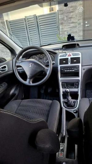 Grey Peugeot 307 2007 in Kaunas, with an engine capacity of 1.56 L and mileage of 378 thousand km for 1245 €, photo 9 on AUTOMOTO.COM.LV