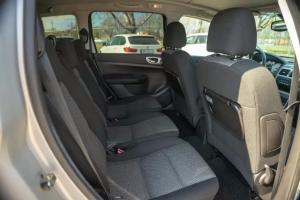 Grey Peugeot 307 2007 in Liepaja, with an engine capacity of 2.00 L and mileage of 246 thousand km for 2700 €, photo 13 on AUTOMOTO.COM.LV