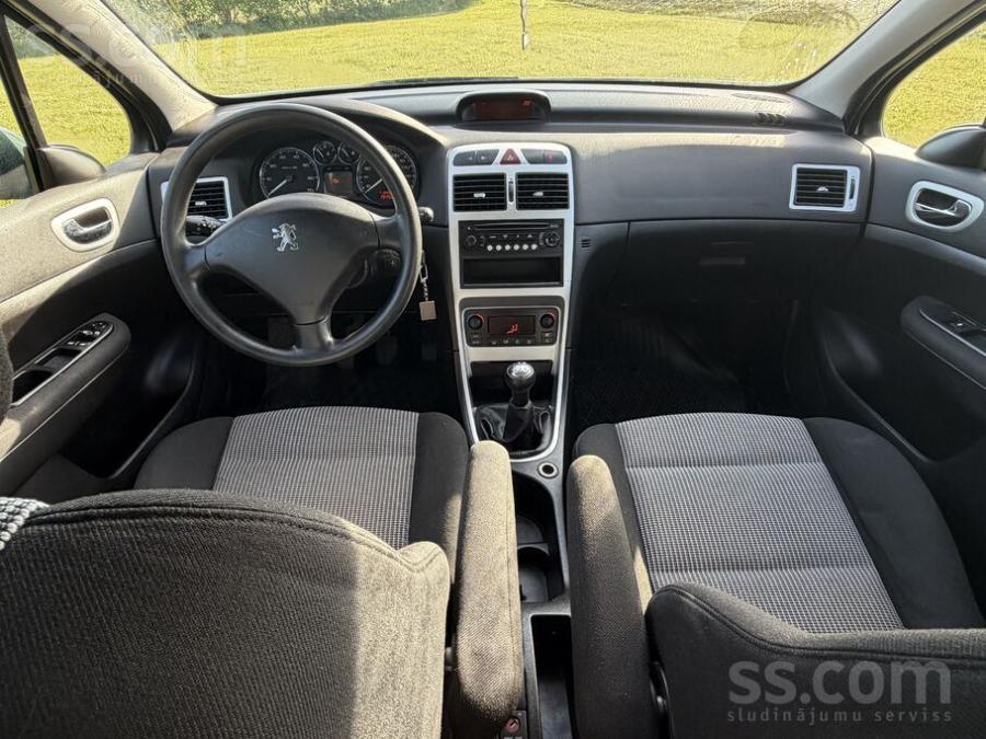 Pelēks Peugeot 307 2007 Tukums, ar dzinēja tilpumu 1.60 L un nobraukumu 195 tūkst. km par 1550 €, foto 5 vietnē AUTOMOTO.COM.LV