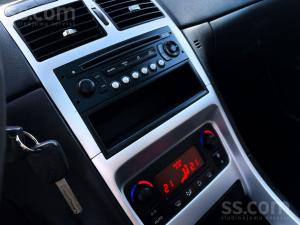 Серый Пежо 307 2007 в Елгава, объемом двигателя 1.60 л и пробегом 299 тыс. км за 2190 €, фото 12 на AUTOMOTO.COM.LV