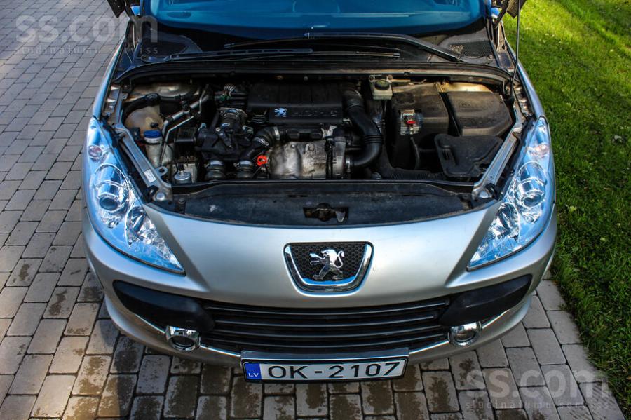 Pelēks Peugeot 307 2007 Jelgava, ar dzinēja tilpumu 1.60 L un nobraukumu 299 tūkst. km par 1990 €, foto 15 vietnē AUTOMOTO.COM.LV