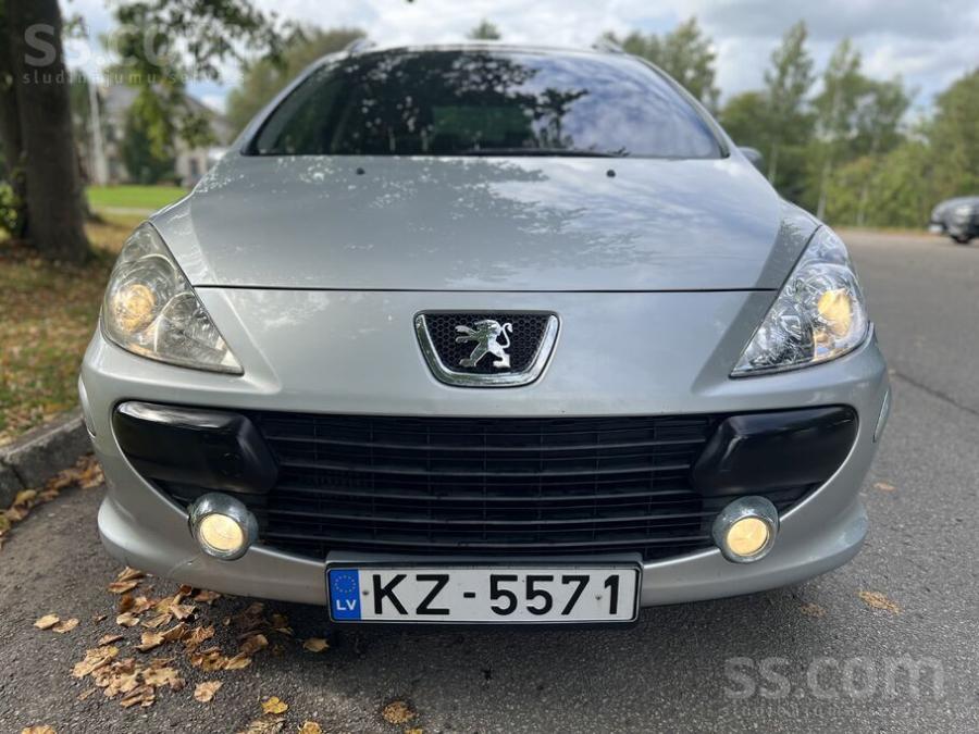 Серый Пежо 307 2007 в Резекне, объемом двигателя 1.60 л и пробегом 155 тыс. км за 1850 €, фото 1 на AUTOMOTO.COM.LV