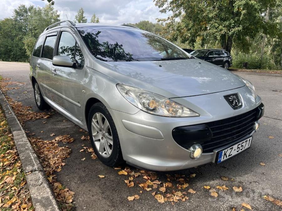 Серый Пежо 307 2007 в Резекне, объемом двигателя 1.60 л и пробегом 155 тыс. км за 1850 €, фото 4 на AUTOMOTO.COM.LV