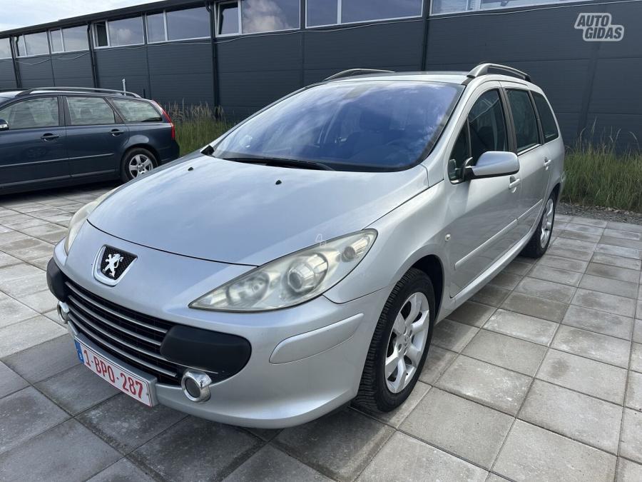 Grey Peugeot 307 2007 in Giraite, with an engine capacity of 1.60 L and mileage of 280 thousand km for 2100 €, photo 1 on AUTOMOTO.COM.LV