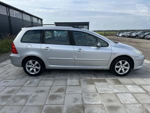 Grey Peugeot 307 2007 in Giraite, with an engine capacity of 1.60 L and mileage of 280 thousand km for 2100 €, photo 5 on AUTOMOTO.COM.LV