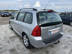 Grey Peugeot 307 2007 in Giraite, with an engine capacity of 1.60 L and mileage of 280 thousand km for 2100 €, photo 8 on AUTOMOTO.COM.LV