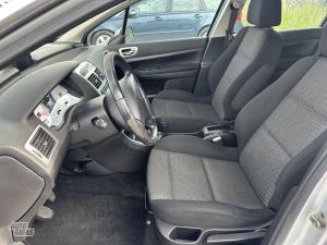 Grey Peugeot 307 2007 in Giraite, with an engine capacity of 1.60 L and mileage of 280 thousand km for 2100 €, photo 11 on AUTOMOTO.COM.LV