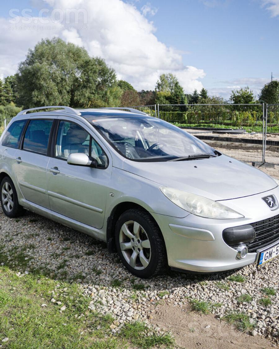 Pelēks Peugeot 307 2007 Rīga, ar dzinēja tilpumu 1.60 L un nobraukumu 133 tūkst. km par 1900 €, foto 3 vietnē AUTOMOTO.COM.LV