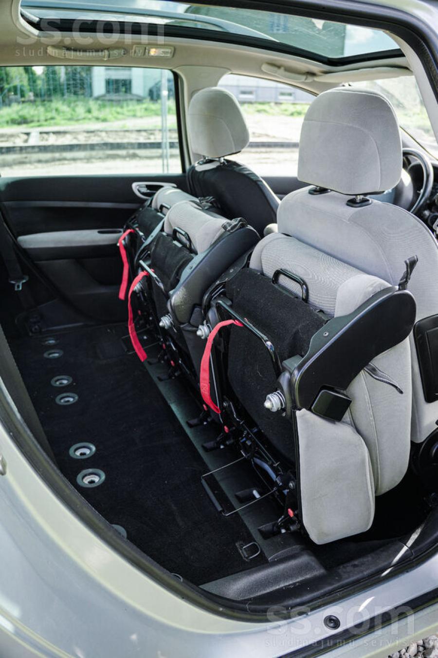 Pelēks Peugeot 307 2007 Rīga, ar dzinēja tilpumu 1.60 L un nobraukumu 133 tūkst. km par 1900 €, foto 17 vietnē AUTOMOTO.COM.LV