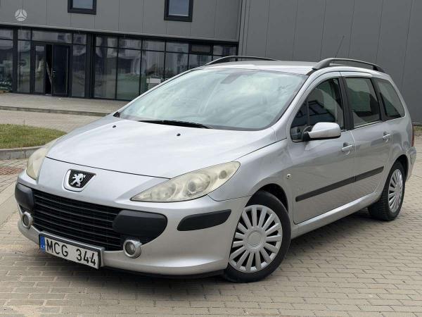 Grey Peugeot 307 2008 in Vilnius, with an engine capacity of 2.00 L and mileage of 350 thousand km for 1200 €, photo 2 on AUTOMOTO.COM.LV