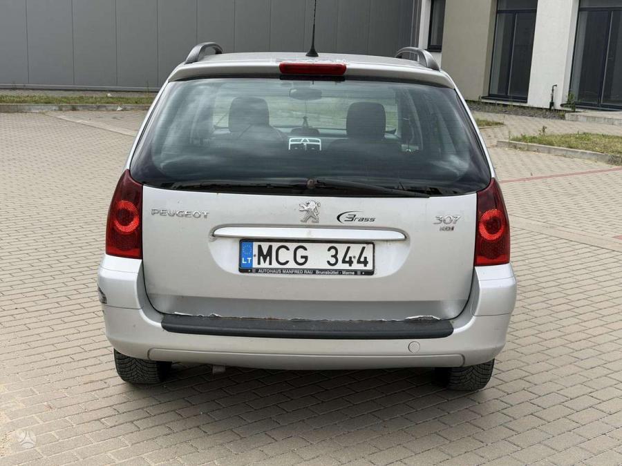 Pelēks Peugeot 307 2008 Viļņa, ar dzinēja tilpumu 2.00 L un nobraukumu 350 tūkst. km par 1200 €, foto 9 vietnē AUTOMOTO.COM.LV