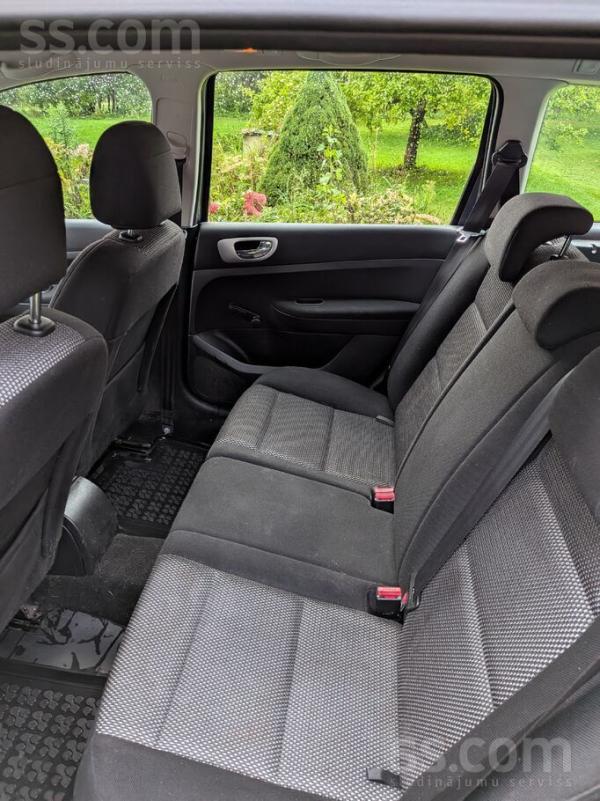 Grey Peugeot 307 2008 in Aizkraukle, with an engine capacity of 1.60 L and mileage of 246 thousand km for 1950 €, photo 10 on AUTOMOTO.COM.LV