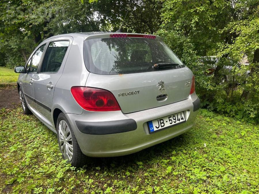 Peugeot 307 2001 Rīga, ar dzinēja tilpumu 2.00 L un nobraukumu 345 tūkst. km par 570 €, foto 2 vietnē AUTOMOTO.COM.LV
