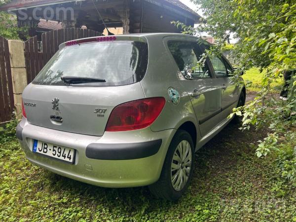 Peugeot 307 2001 Rīga, ar dzinēja tilpumu 2.00 L un nobraukumu 345 tūkst. km par 570 €, foto 3 vietnē AUTOMOTO.COM.LV