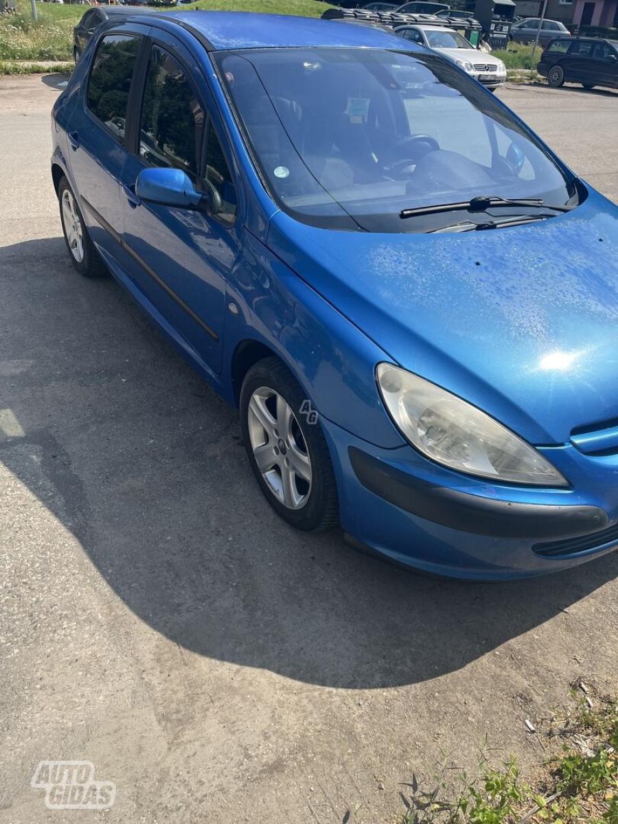 Peugeot 307 2001 Kauņa, ar dzinēja tilpumu 2.00 L un nobraukumu 317 tūkst. km par 550 €, foto 4 vietnē AUTOMOTO.COM.LV