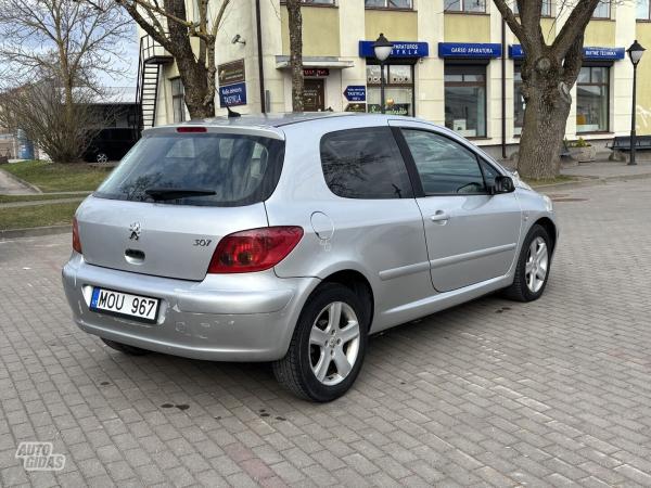 Peugeot 307 2002 in Mazeikiai, with an engine capacity of 2.00 L and mileage of 260 thousand km for 550 €, photo 3 on AUTOMOTO.COM.LV