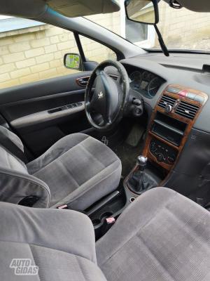 Peugeot 307 2002 in Vilnius, with an engine capacity of 2.00 L and mileage of 310 thousand km for 350 €, photo 9 on AUTOMOTO.COM.LV