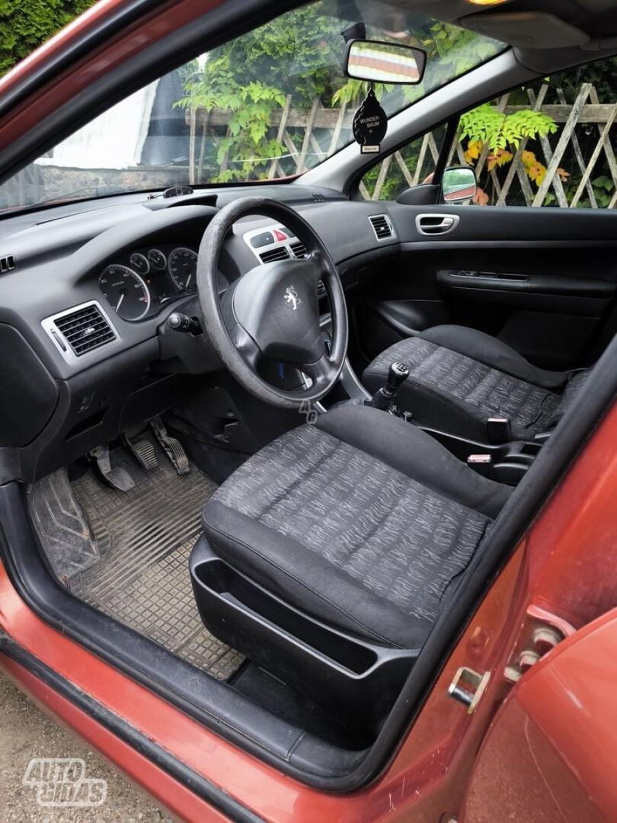 Peugeot 307 2002 in Kaunas, with an engine capacity of 2.00 L and mileage of 241 thousand km for 350 €, photo 14 on AUTOMOTO.COM.LV