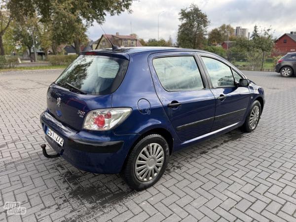 Пежо 307 2002 в Укмерге на AUTOMOTO.COM.LV Пежо 307 2002 в Укмерге, объемом двигателя 2.00 л и пробегом 255 тыс. км за 450 €, фото 7 на AUTOMOTO.COM.LV