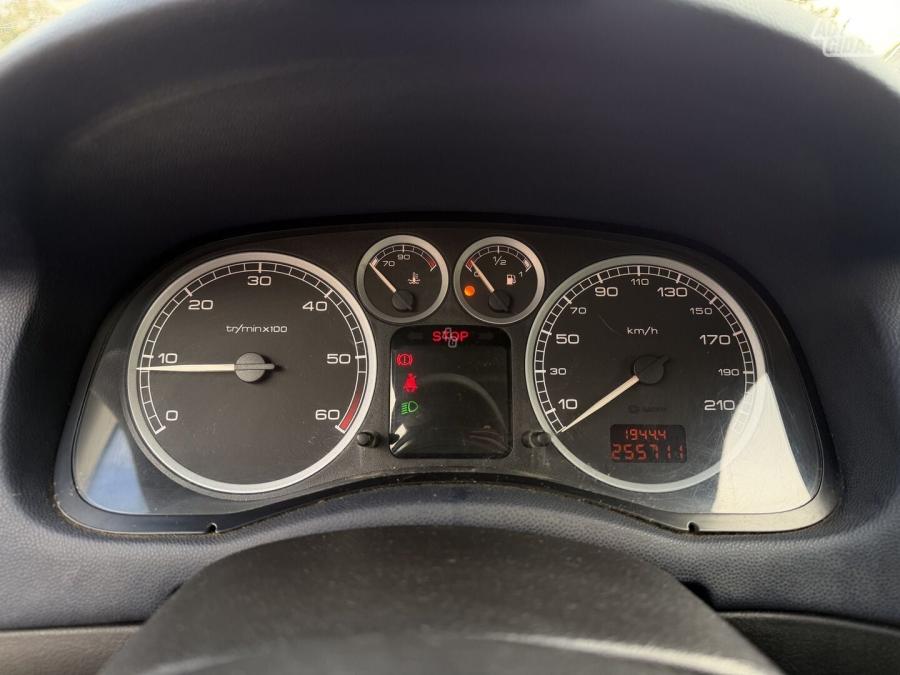 Пежо 307 2002 в Укмерге, объемом двигателя 2.00 л и пробегом 255 тыс. км за 450 €, фото 12 на AUTOMOTO.COM.LV