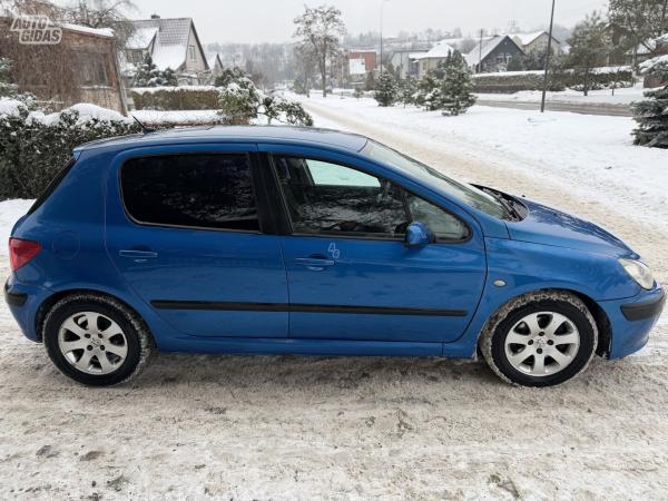 Peugeot 307 2003 Kauņa, ar dzinēja tilpumu 2.00 L un nobraukumu 251 tūkst. km par 1250 €, foto 6 vietnē AUTOMOTO.COM.LV