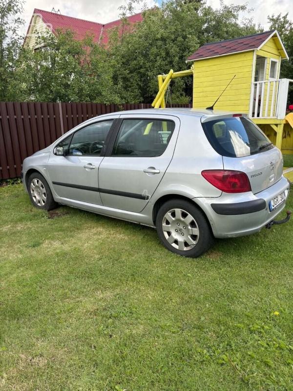 Peugeot 307 2003 in Marijampole, with an engine capacity of 1.90 L and mileage of 350 thousand km for 600 €, photo 3 on AUTOMOTO.COM.LV