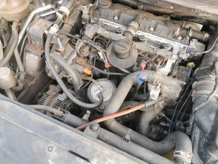 Peugeot 307 2003 Ignalina, ar dzinēja tilpumu 1.90 L un nobraukumu 350 tūkst. km par 230 €, foto 13 vietnē AUTOMOTO.COM.LV