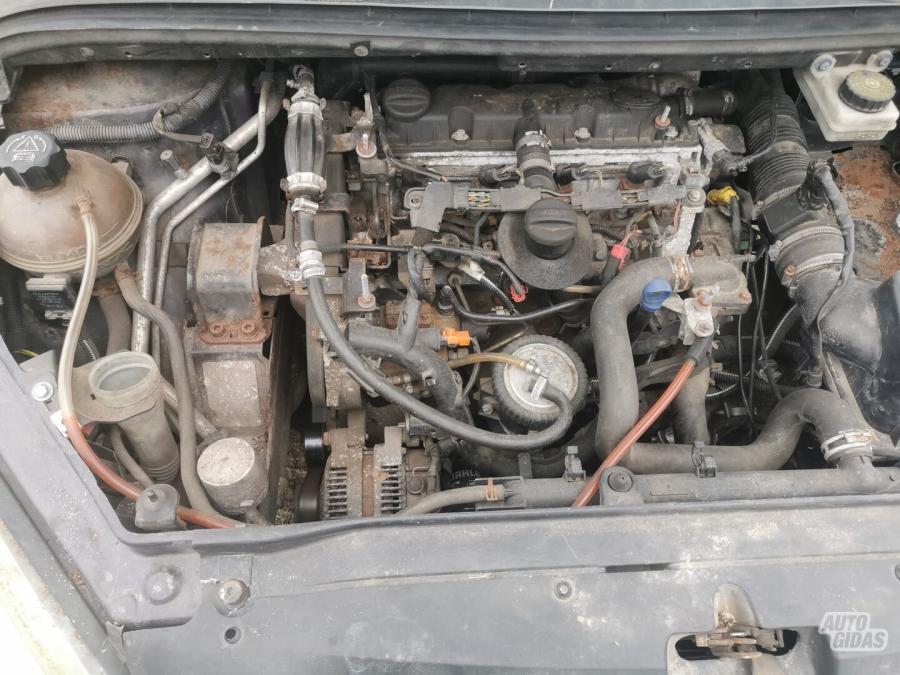 Peugeot 307 2003 Ignalina, ar dzinēja tilpumu 1.90 L un nobraukumu 350 tūkst. km par 230 €, foto 19 vietnē AUTOMOTO.COM.LV