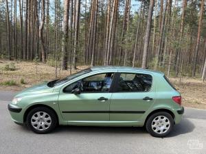 Пежо 307 2004 в Варена, объемом двигателя 1.60 л и пробегом 236 тыс. км за 670 €, фото 9 на AUTOMOTO.COM.LV