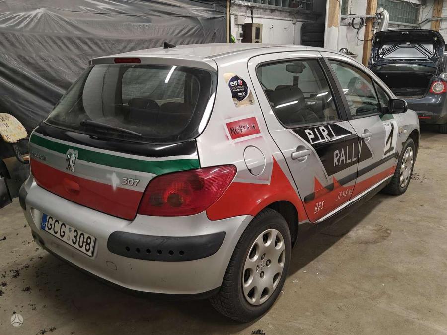 Пежо 307 2004 в Вильнюс, объемом двигателя 1.60 л и пробегом 200 тыс. км за 280 €, фото 3 на AUTOMOTO.COM.LV