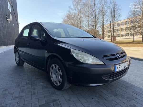 Peugeot 307 2005 Viļņa, ar dzinēja tilpumu 1.60 L un nobraukumu 204 tūkst. km par 1000 €, foto 8 vietnē AUTOMOTO.COM.LV